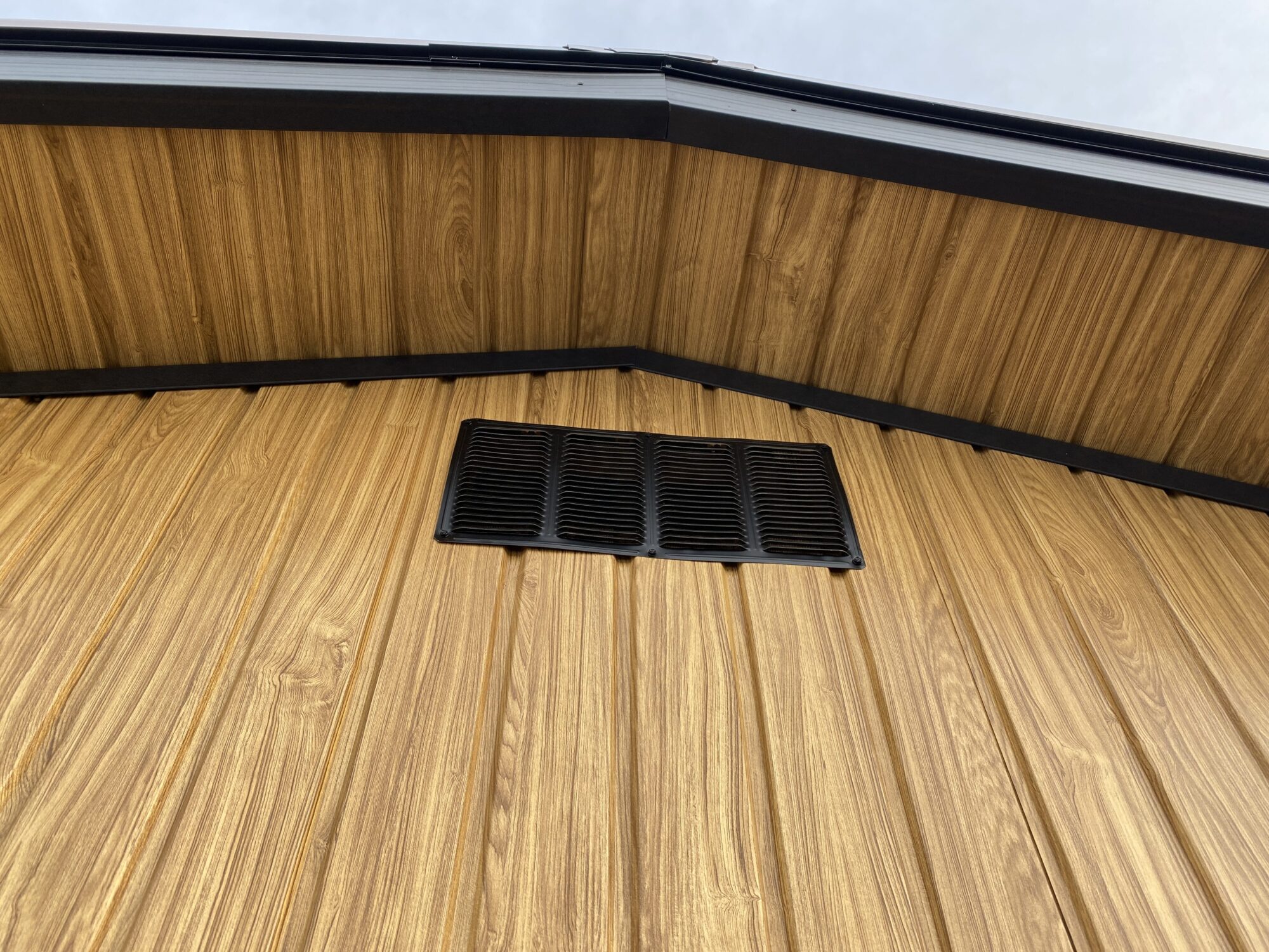 Gable Window | 10x12 Executive Barn | Brown Metal Roof