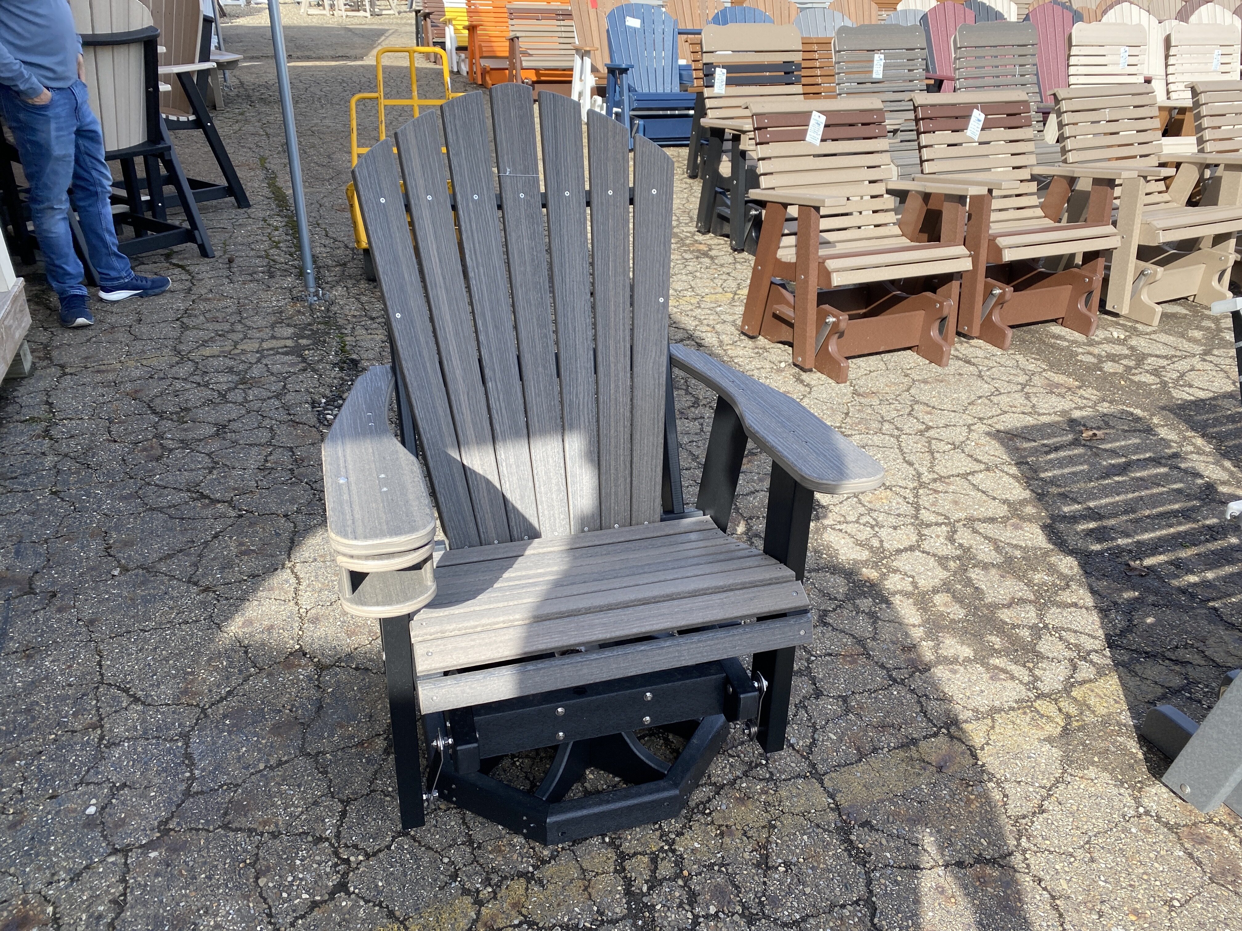 Swivel Chair | 2' Swivel Glider With Cupholder
