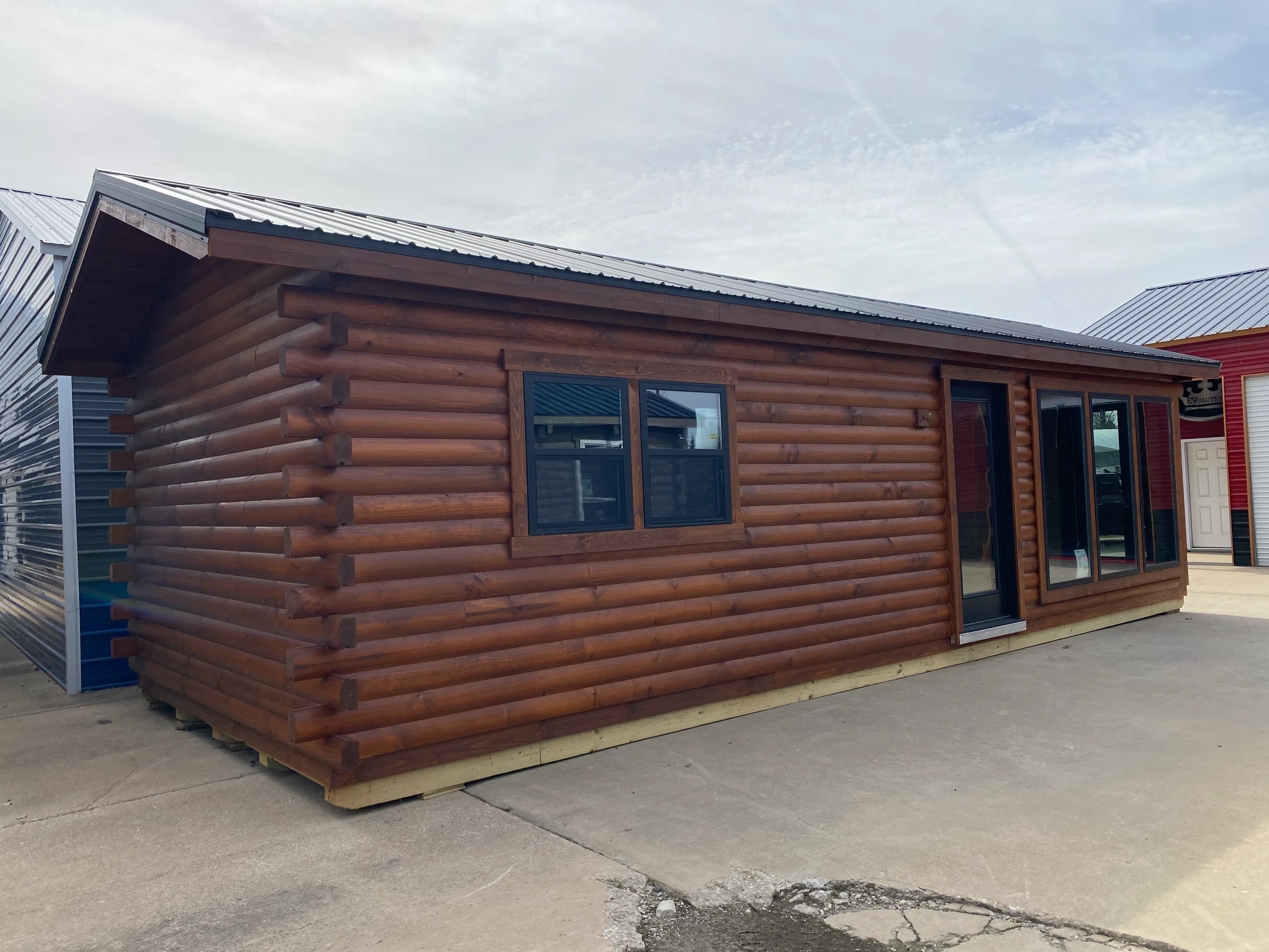 What Is Log Cabin Chinking - Hartville Outdoor Products